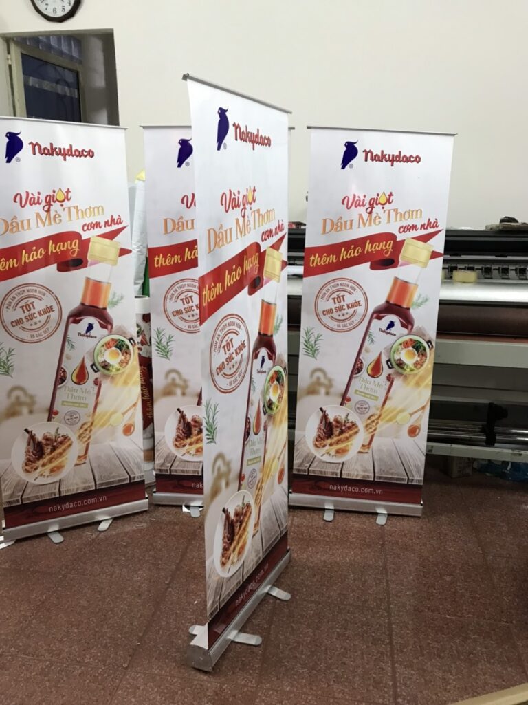 Standee Quảng Cáo Việt Nam