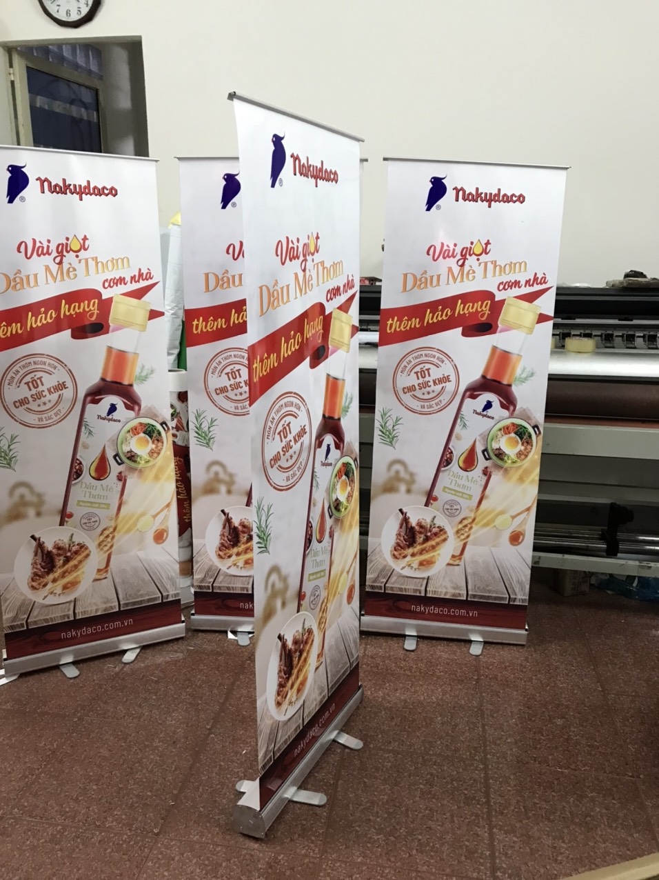Standee Quảng Cáo Việt Nam